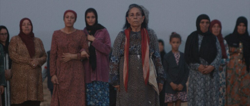 RED-PATH_still — فاصلة